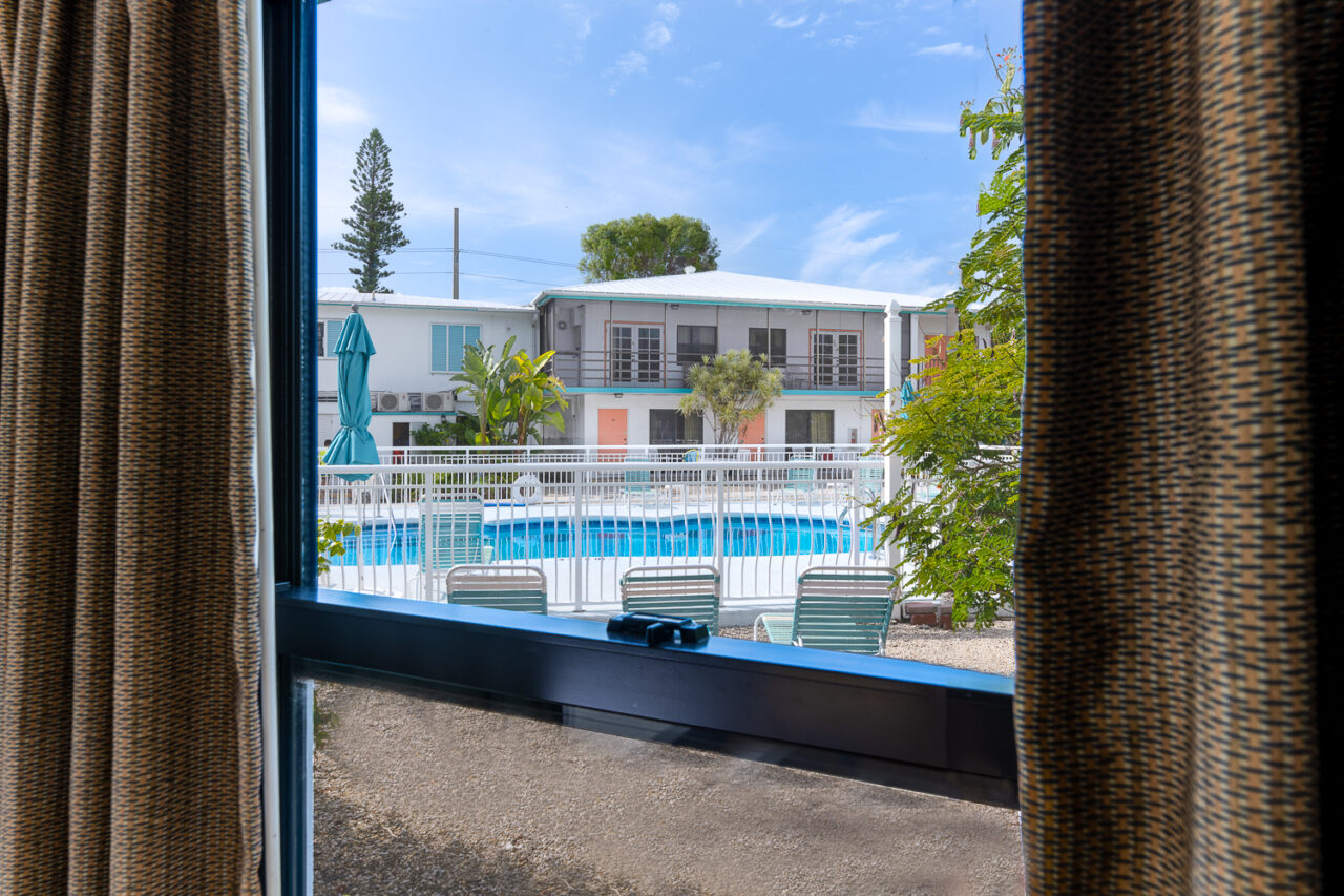 Key Largo Hotel Rooms | Accommodations | Rock Reef Resort